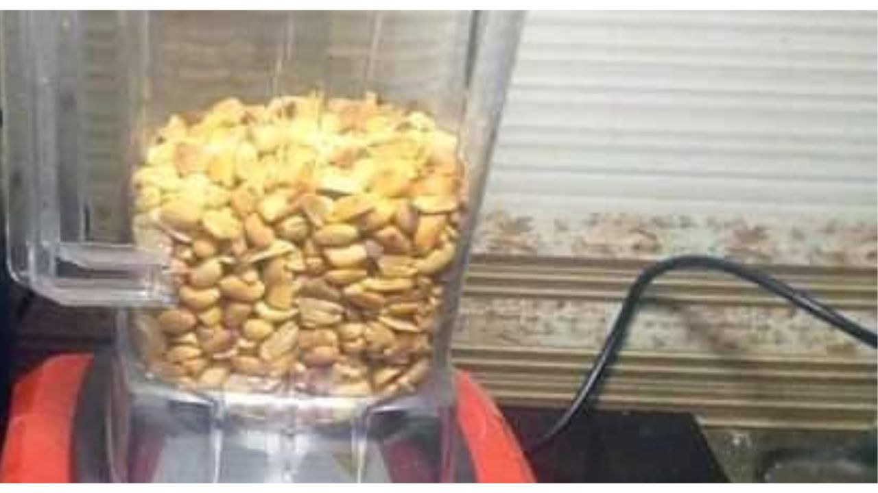 Quick and Easy Groundnut Soup Recipe - My Family Pride