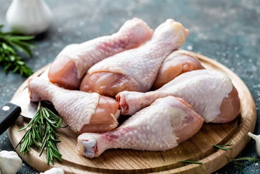 How much protein is in a chicken leg ? - My Family Pride